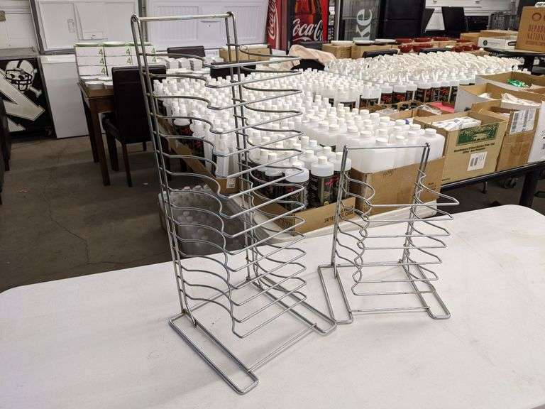7-SLOT & 15-SLOT PIZZA TRAY RACKS - Isabell Auction