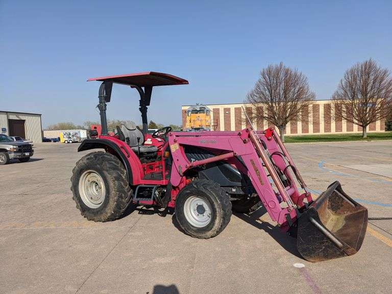TYM T603 TRACTOR WITH LT600 LOADER & BUCKET (METER SHOWING: 1395 HOURS ...
