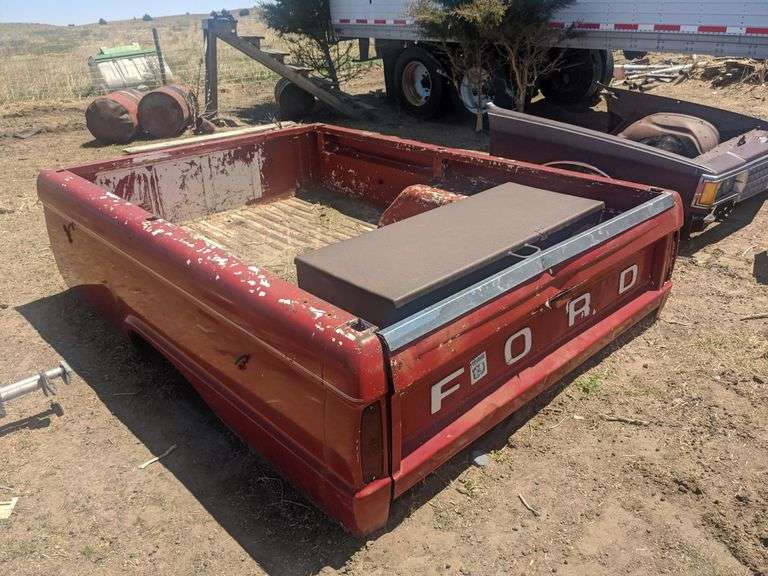 FORD PICKUP BOX WITH STEEL BOX - Isabell Auction