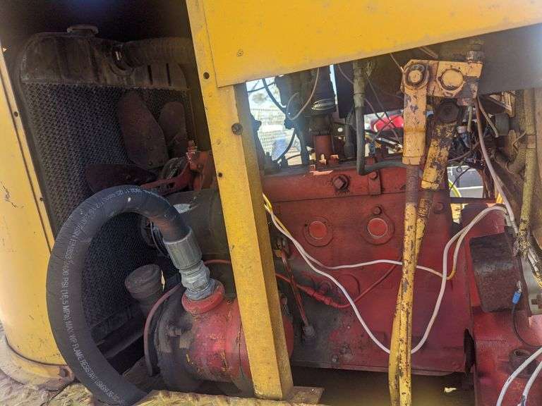 ROSS LIFT TRUCK HEAVY-DUTY FORKLIFT - Isabell Auction