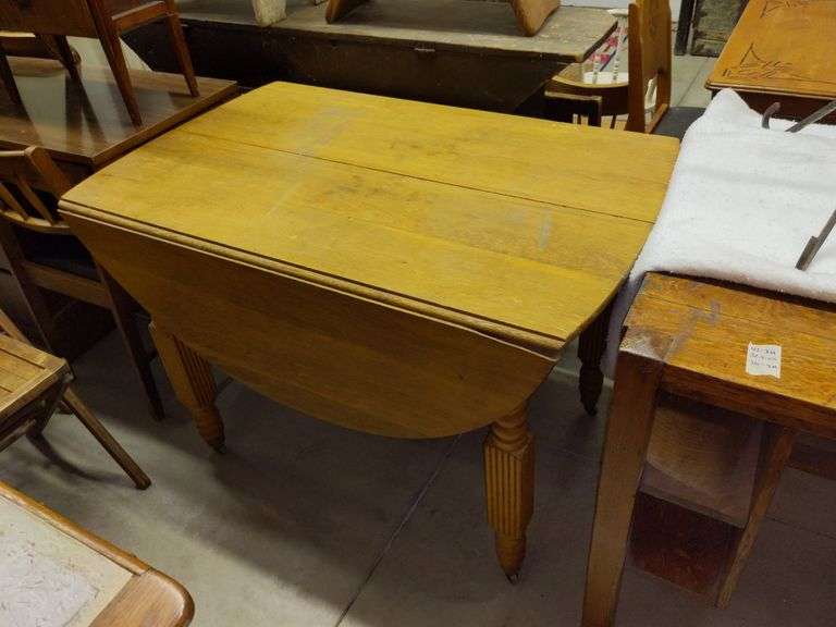 ANTIQUE OAK DROP SIDE TABLE (29-1/2-IN. TALL) - Isabell Auction