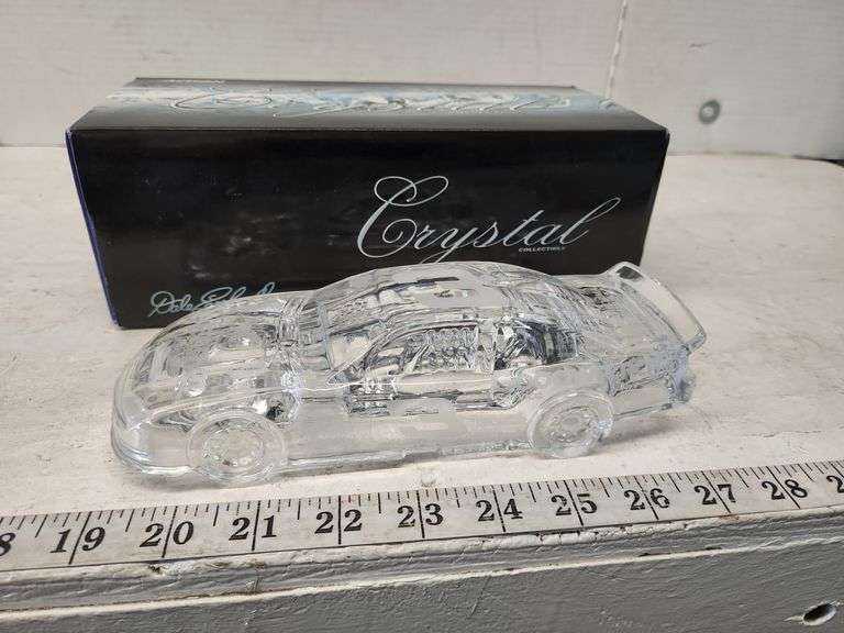 1:24 SCALE CRYSTAL DALE EARNHARDT CAR - Isabell Auction