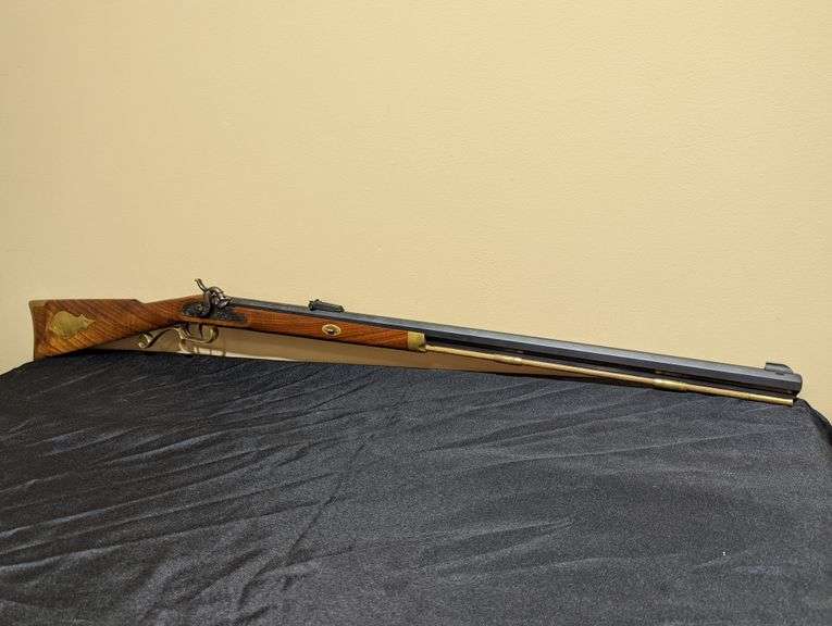 THOMPSON CENTER ARMS "HAWKINS" 50-CAL. BLACK POWDER RIFLE - Isabell Auction