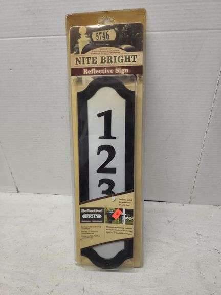 NIGHT BRIGHT REFLECTIVE SIGN - Isabell Auction