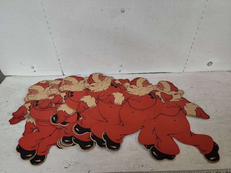 VINTAGE CARDBOARD SANTA CUT OUTS - Isabell Auction