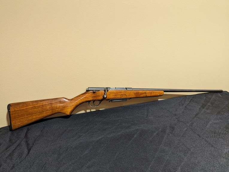 STEVENS MODEL: 58B BOLT-ACTION .410-GA. (2-1/2" & 3") SHOTGUN - Isabell ...