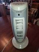 ALOHA BREEZE TOWER FAN WITH REMOTE - Isabell Auction