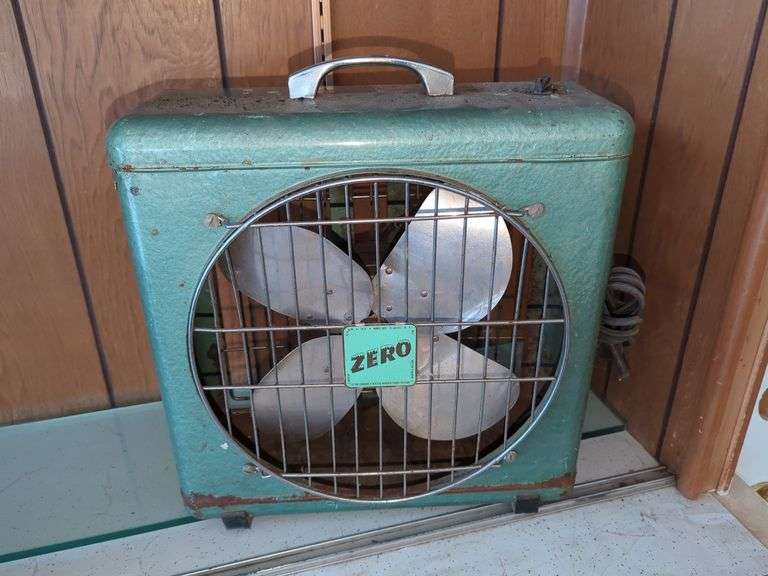 VINTAGE ZERO METAL BOX FAN - Isabell Auction