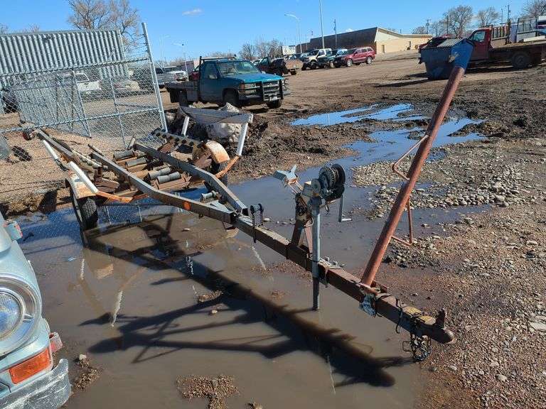 HOLSCLAW C-1700 BOAT TRAILER - Isabell Auction