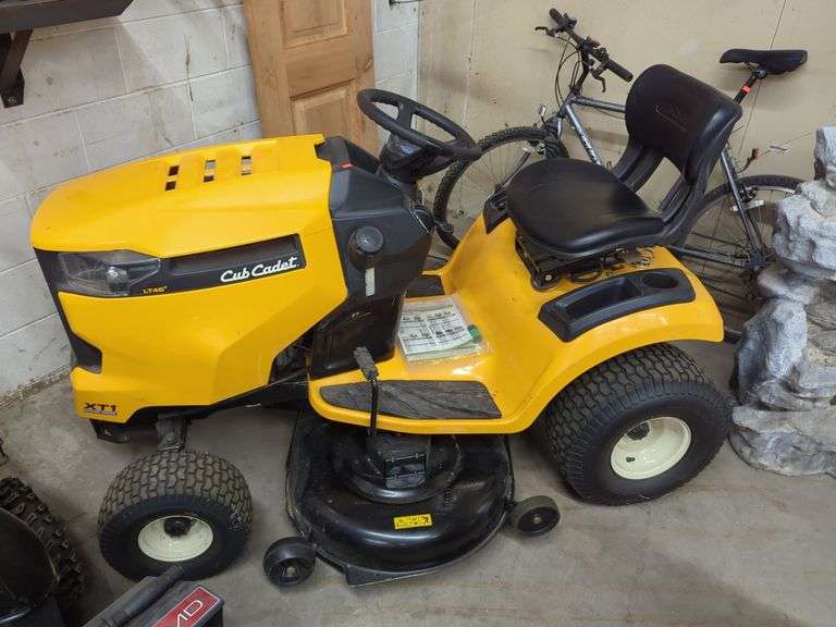 CUB CADET XT1 ENDURO SERIES 22-HP. RIDING LAWN TRACTOR WITH LT46" MOWER ...