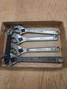 LOT OF ASSORTED ADJUSTABLE WRENCHES - Isabell Auction