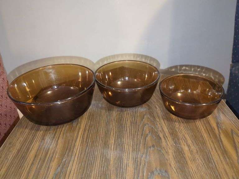 3-PC. FIRE KING GLASS NESTING BOWL SET - Isabell Auction