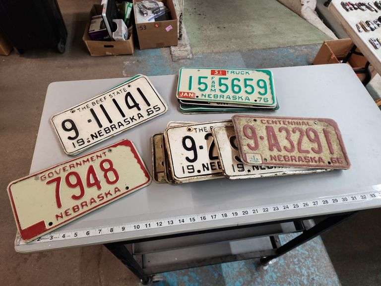 ASSORTED COLLECTOR LICENSE PLATES - Isabell Auction