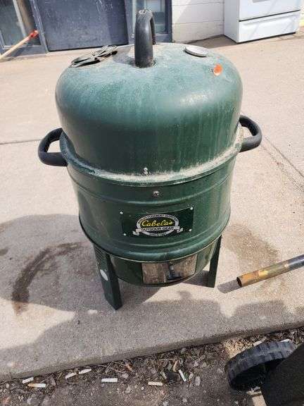 (OUT) CABELAS SMOKER - Isabell Auction