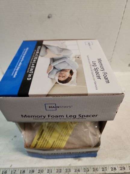 MEMORY FOAM LEG SPACER PILLOW - Isabell Auction