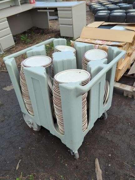 CAMBRO ROLLING PLATE RACK WITH (APROX. 160) PLATES - Isabell Auction