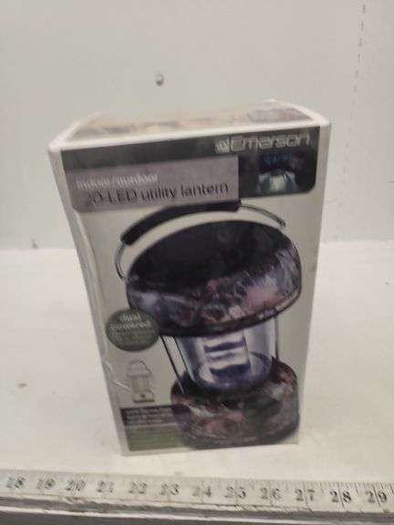 EMERSON LED LANTERN - Isabell Auction