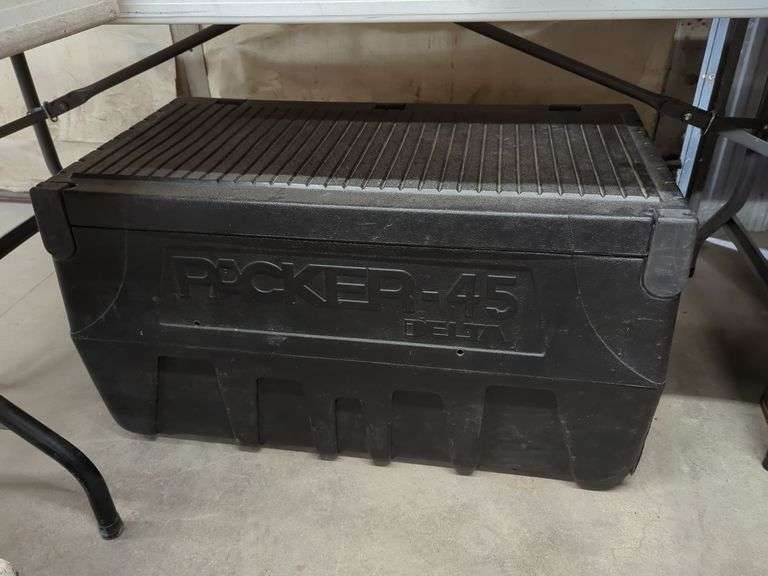 DELTA PACKER-45 TOTE/BOX - Isabell Auction