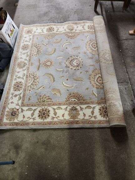 63 X 87 IN. RUG - Isabell Auction