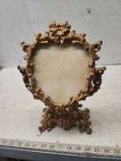 CAST PICTURE/MIRROR FRAME - Isabell Auction
