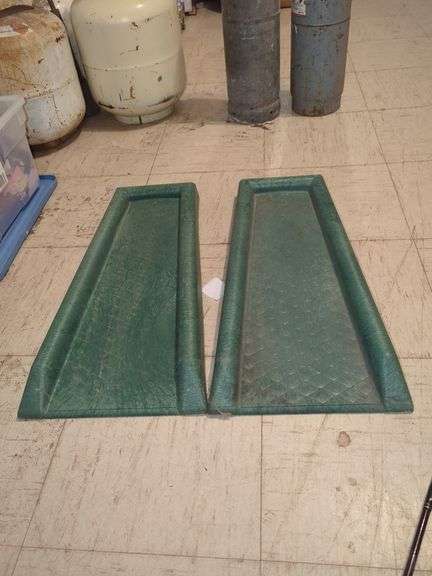 (2) GUTTER DOWNSPOUT RAMPS - Isabell Auction