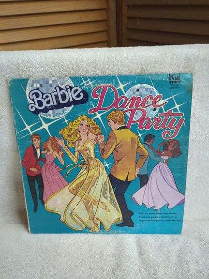 VINTAGE 1981 BARBIE DANCE PARTY RECORD - Isabell Auction