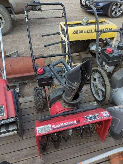 MTD YARD MACHINES 5.0-HP. 22" 2-STAGE GAS SNOWBLOWER (RUNS) - Isabell ...