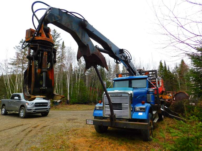 1994 FREIGHTLINER DETROIT 60 SERIES PRENTICE LOADER ,HOOD SLASHER ...