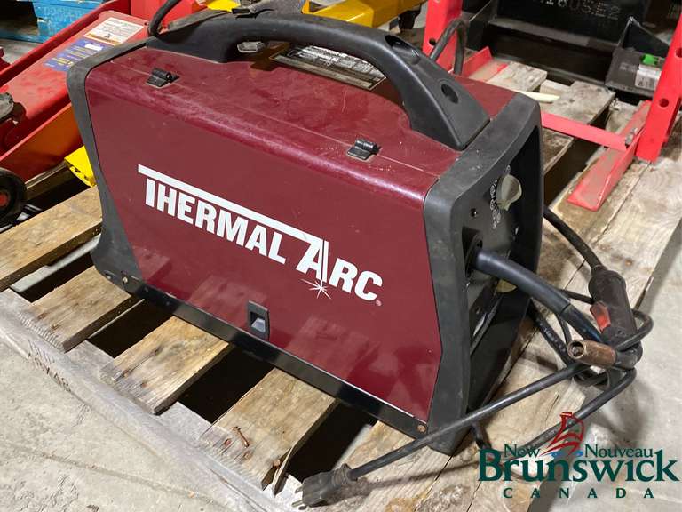 Thermal Arc 140 Welder - Jardine Auctioneers