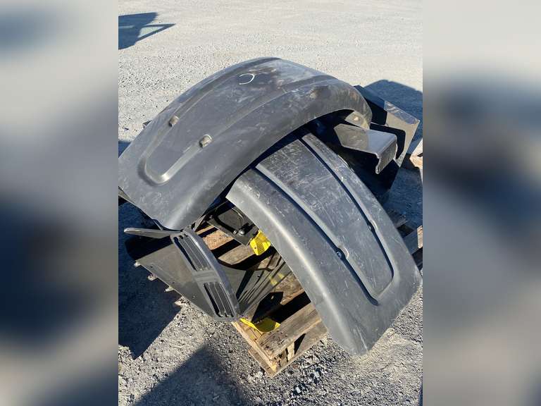 Qty of Assorted Loader Fenders - Jardine Auctioneers
