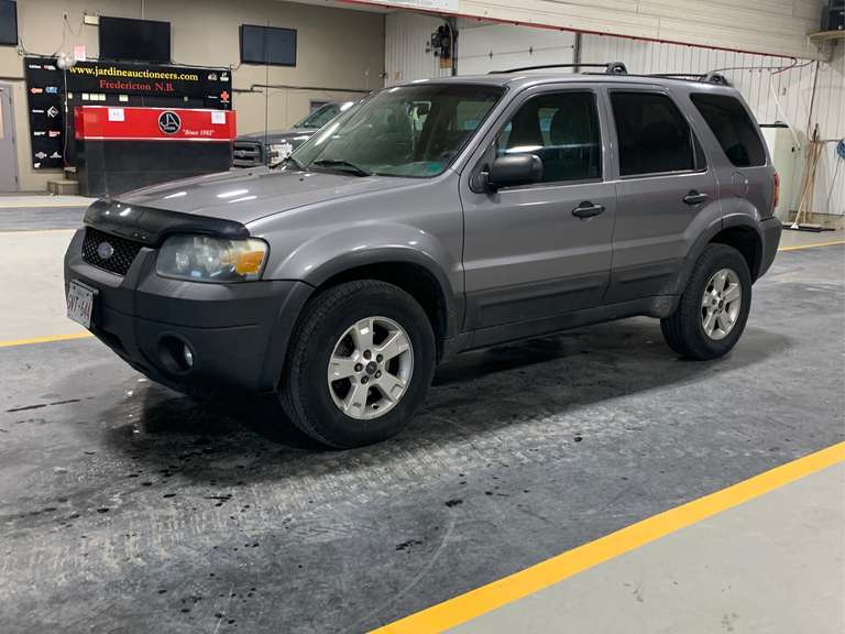 2007 Ford Escape - Jardine Auctioneers