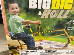 Big Dig and Roll Kids Digger - Jardine Auctioneers
