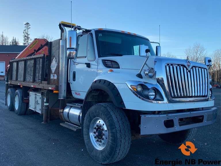 2012 International 7600 SBA 6x4 T/A Boom Truck with Palfinger PK33002 ...