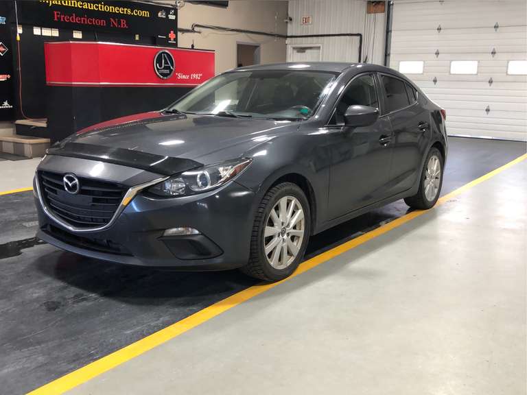 2015 Mazda 3 i Sport - Jardine Auctioneers