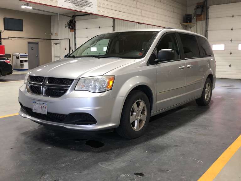 2012 Dodge Grand Caravan - Jardine Auctioneers