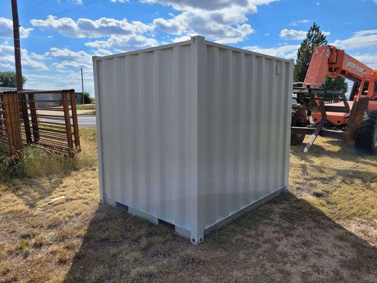 Suhie 8ft Container - J&J Auctioneers LLC