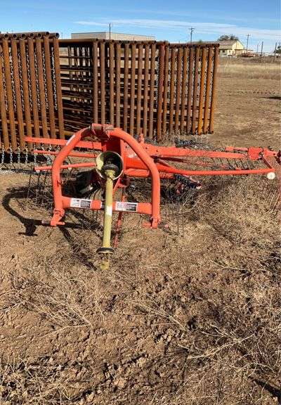 Kuhn GA 300 Gm 3pt Rotary Rake - J&J Auctioneers LLC