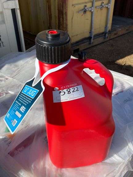 5 Gallon Fuel Jug - J&J Auctioneers LLC