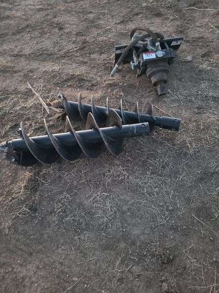 Boxer Hyd. Auger Attachment - J&J Auctioneers LLC