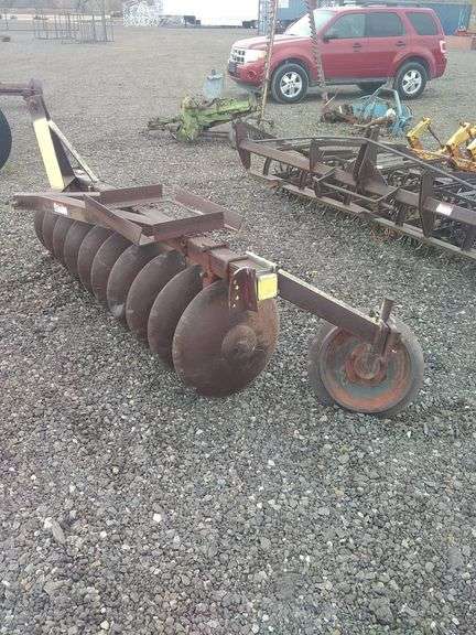 W II Beck Machine & MFG Co Offset 3Pt 7Ft Disc - J&J Auctioneers LLC
