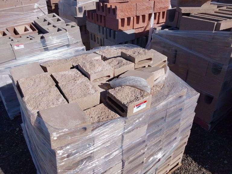 Pallet CMU Block - J&J Auctioneers LLC