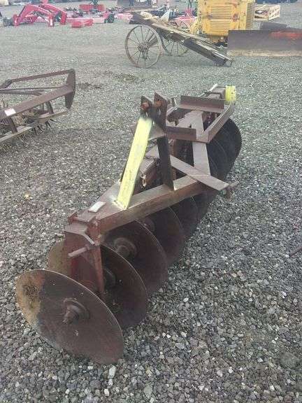 W II Beck Machine & MFG Co Offset 3Pt 7Ft Disc - J&J Auctioneers LLC