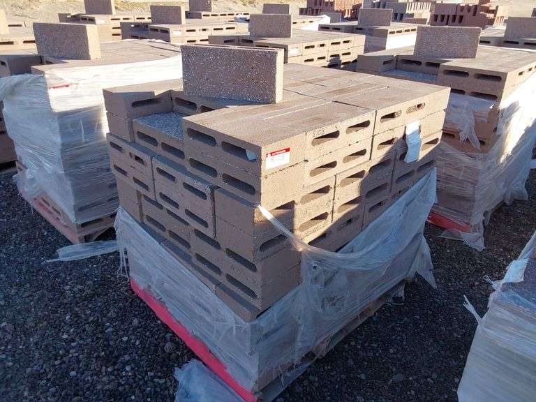 Pallet CMU Block - J&J Auctioneers LLC