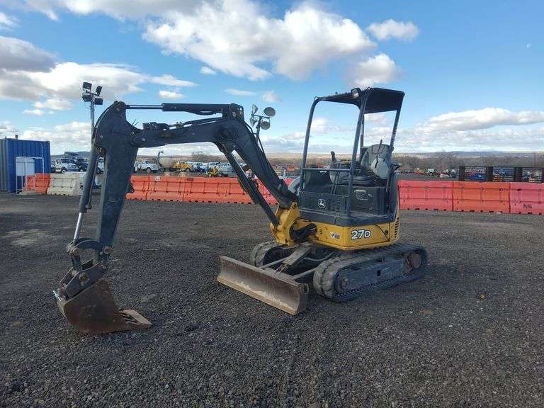 John Deere 27D Mini Excavator - Albuquerque N.M. - J&J Auctioneers LLC