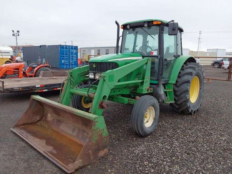 2006 John Deere 6415 Diesel Tractor - J&J Auctioneers LLC