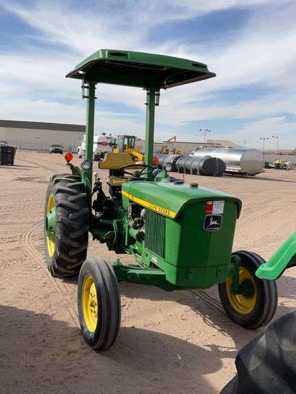 John Deere 830 Diesel Tractor - J&J Auctioneers LLC