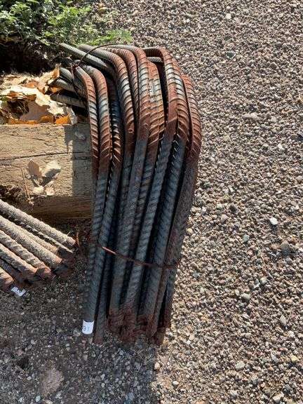 Bundle Rebar Corner Pieces - J&J Auctioneers LLC