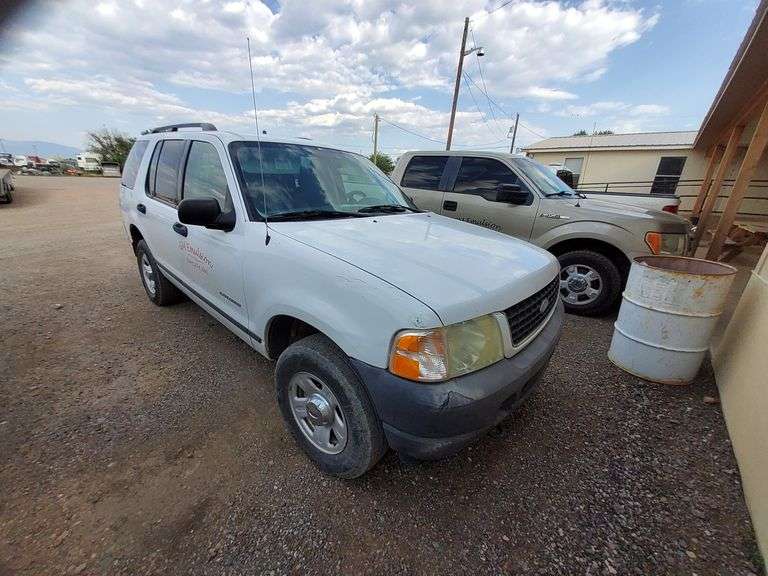 2004 Ford Explorer SUV - Santa Fe N.M. - J&J Auctioneers LLC