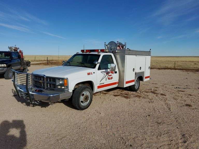 1995 Chevy 3500 4X4 Fire Truck - Roy NM - J&J Auctioneers LLC