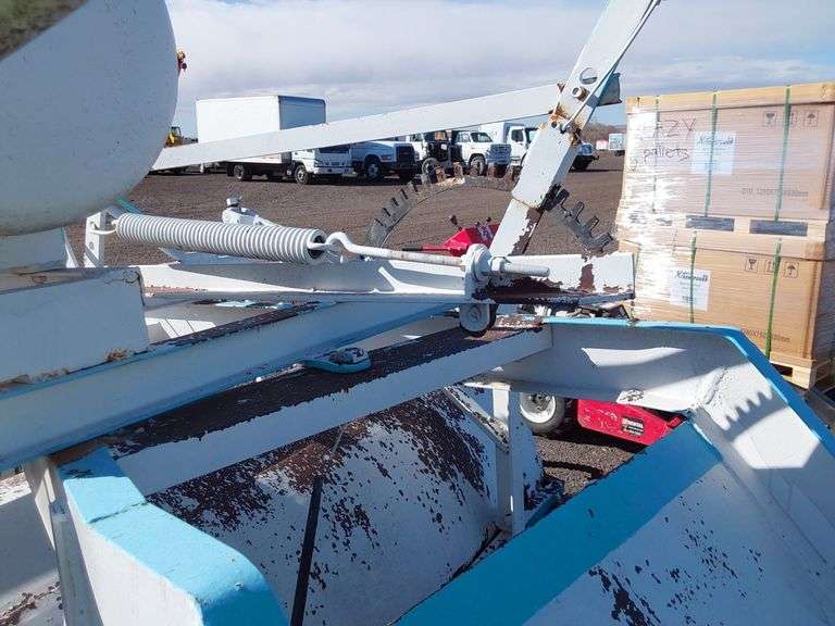 Pull Behind Street Sweeper-Albuquerque, NM - J&J Auctioneers LLC